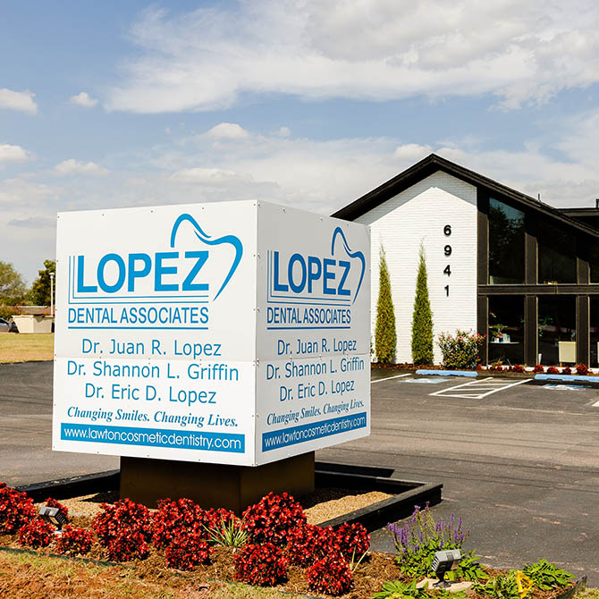 Comprehensive Dentistry Lawton, OK | Dr. Juan Lopez